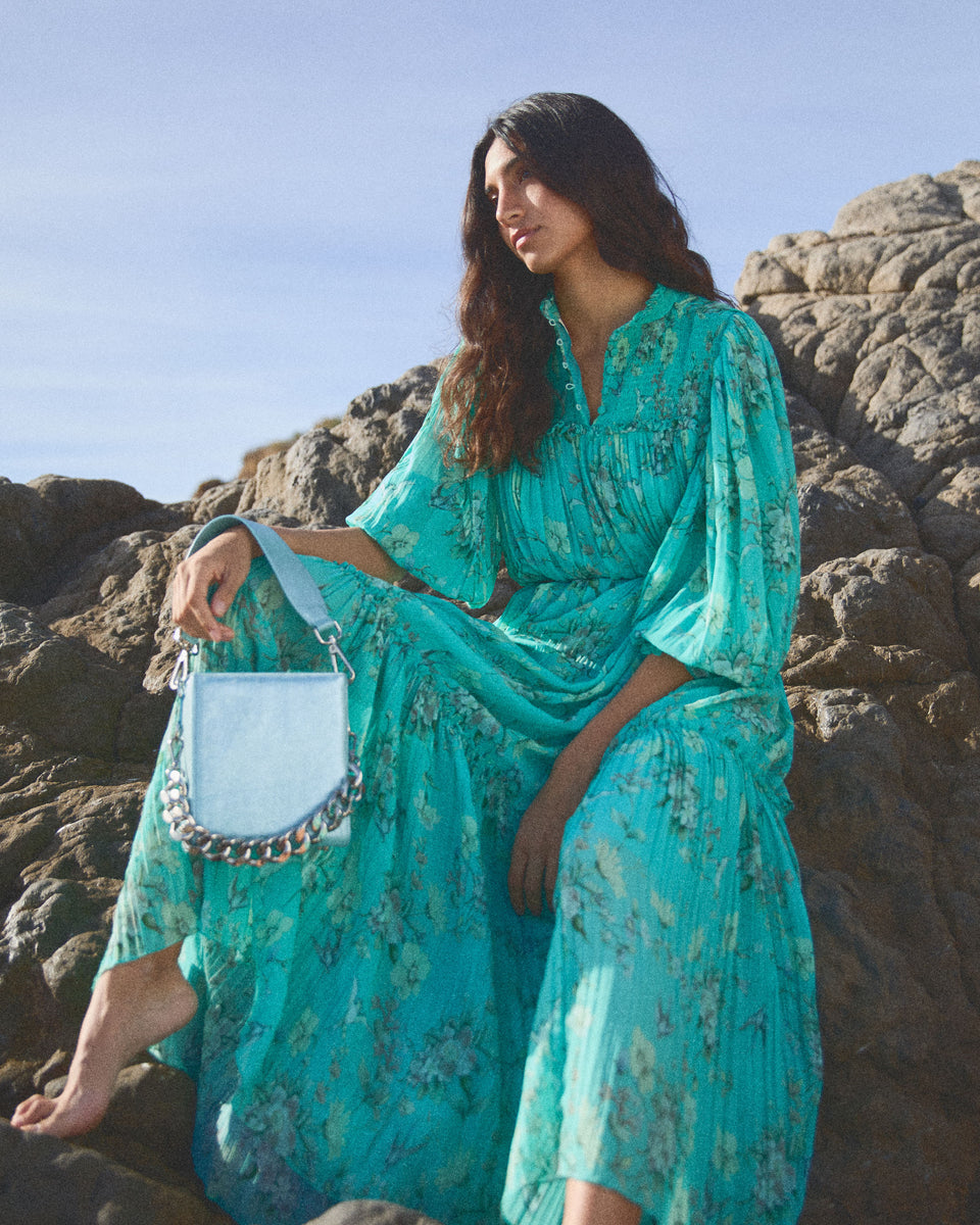 BASIC PR – Zoe California